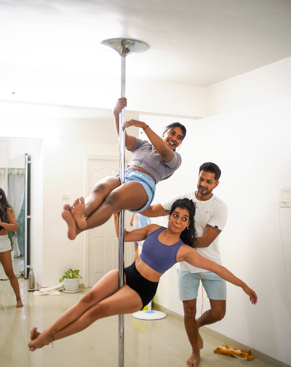 Beginner-Friendly Pole Movement Experience in Delhi – Trove Experiences